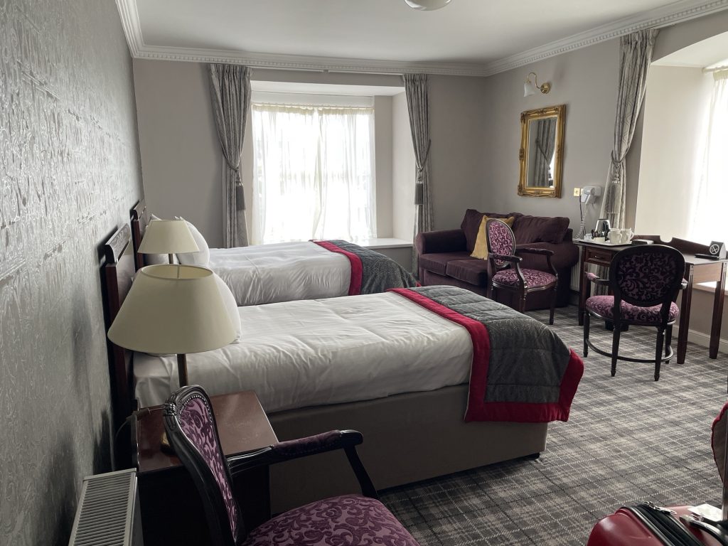 Belfast – Giant’s Causeway – Derry – Donegal – Sligo – DIANE LIVINGSTON